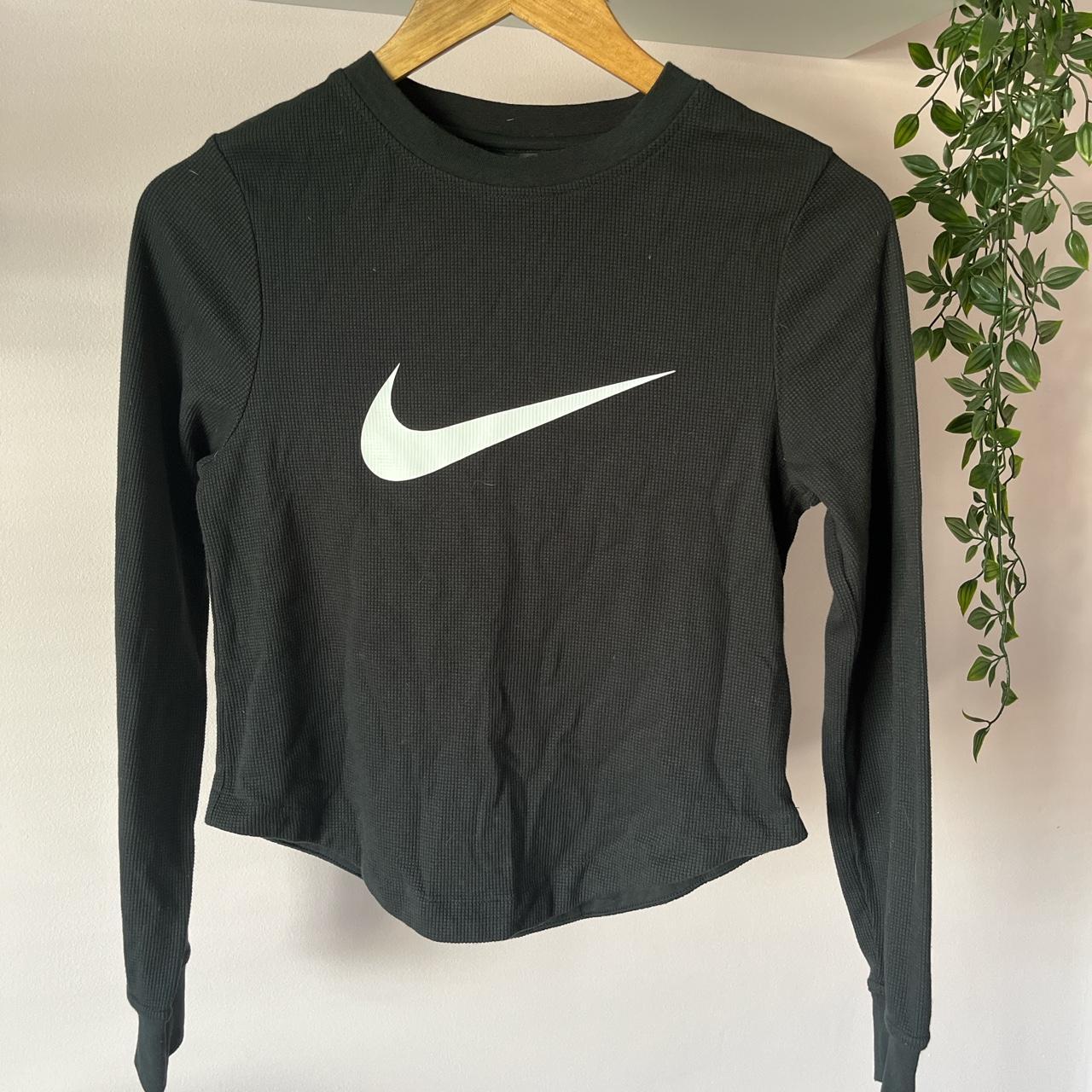 women’s nike black long sleeve top - Depop