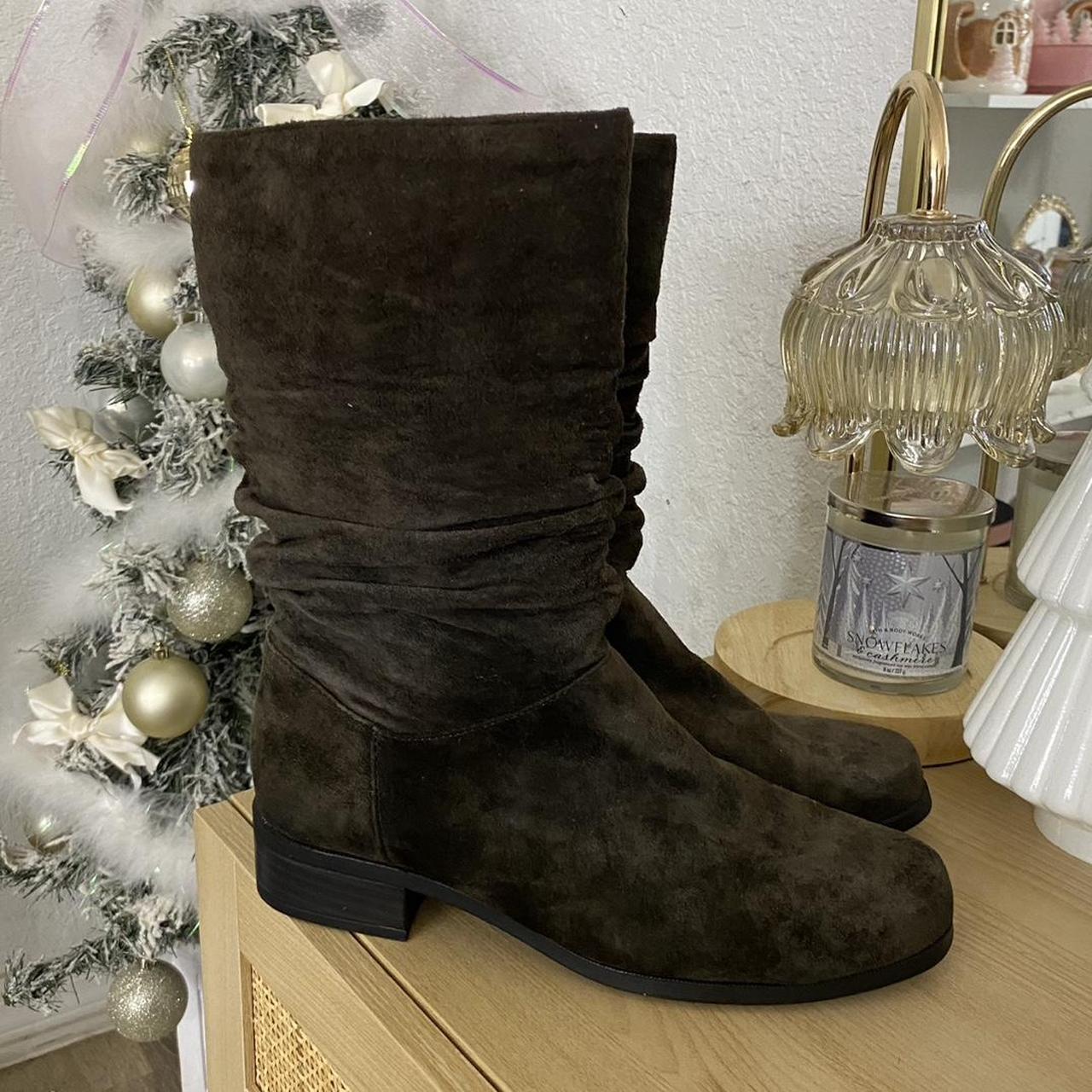 🍒🤎 Brown Suede Leather Boots 🤎🍒 • Brand - Basic... - Depop