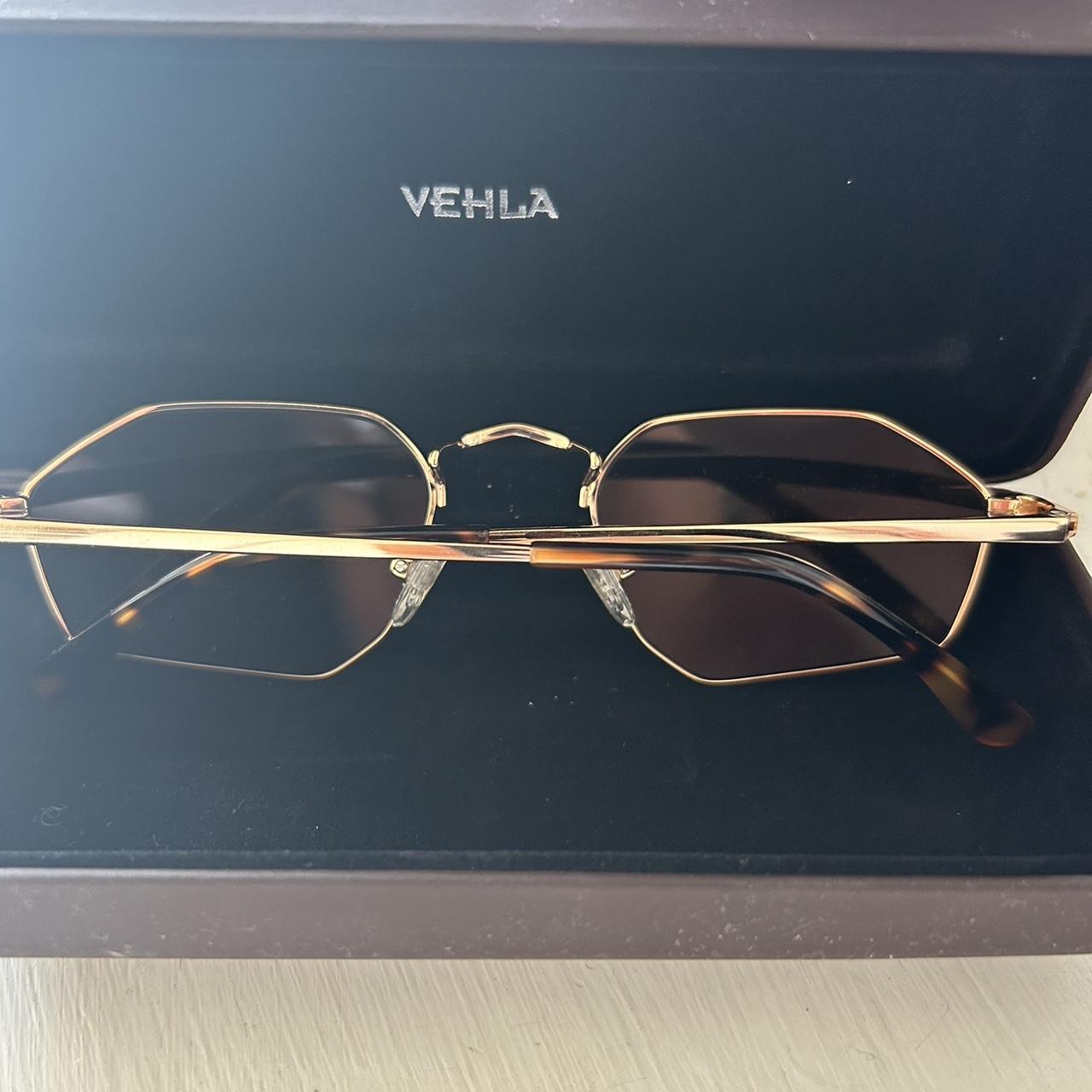 Vehla Piper Sunglasses in Gold/Choc Never worn - Depop
