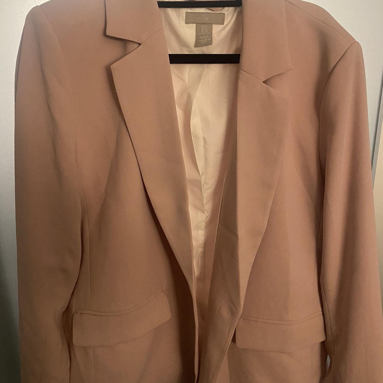 Light pink flowy blazer! Thin enough to wear in the... - Depop