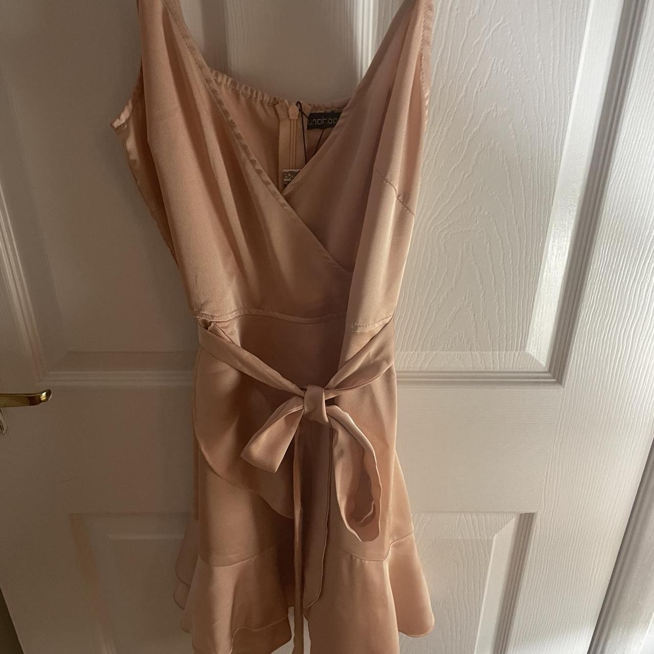 Boohoo Women's Dress | Depop