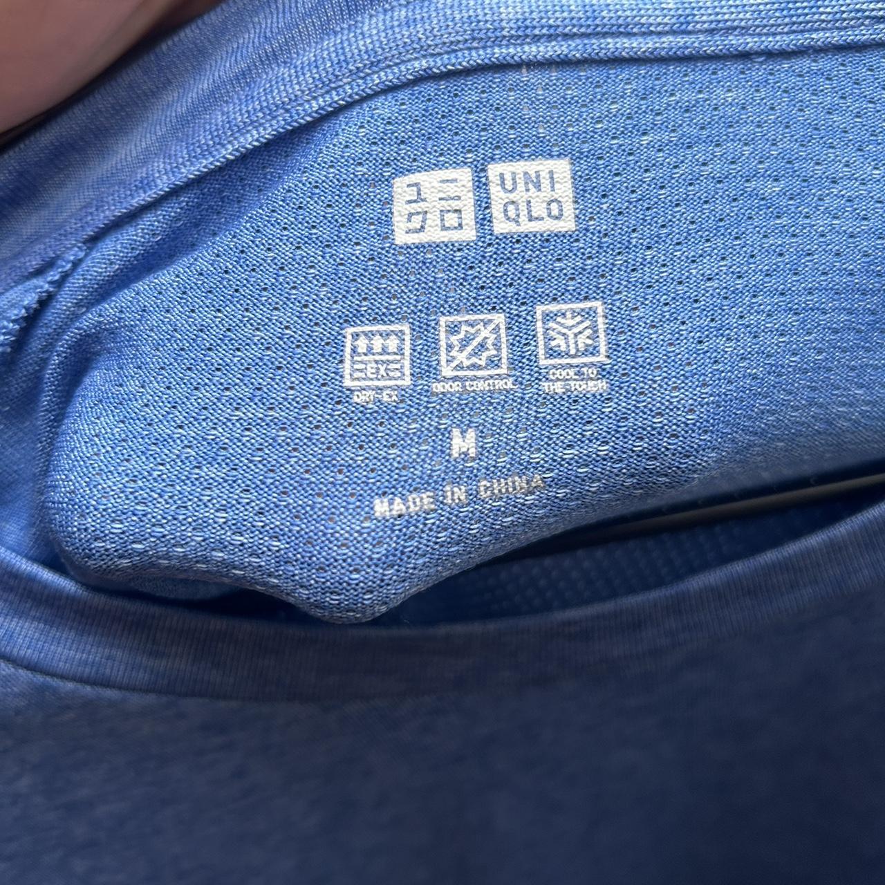 Uniqlo sport blue gym t-shirt in amazing condition - Depop