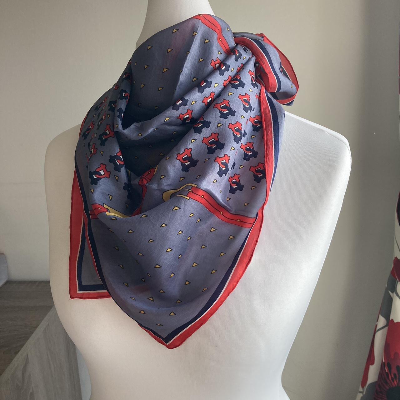 Silk vintage blue/red scarf in excellent condition - Depop