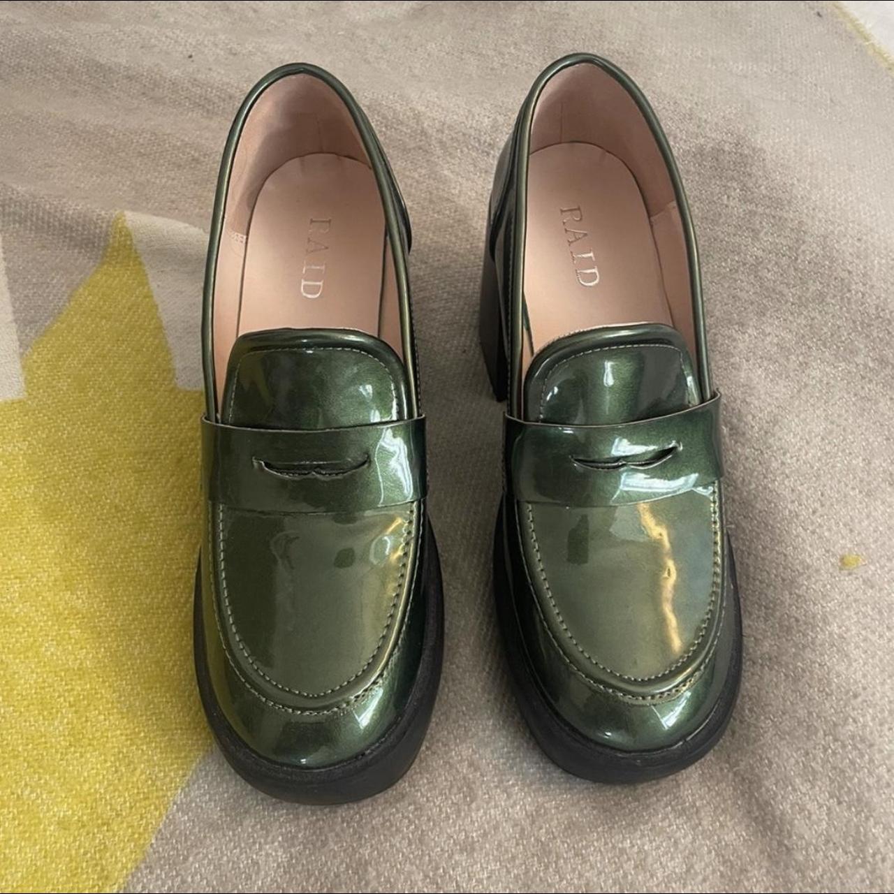 Raid Women's Green Loafers | Depop