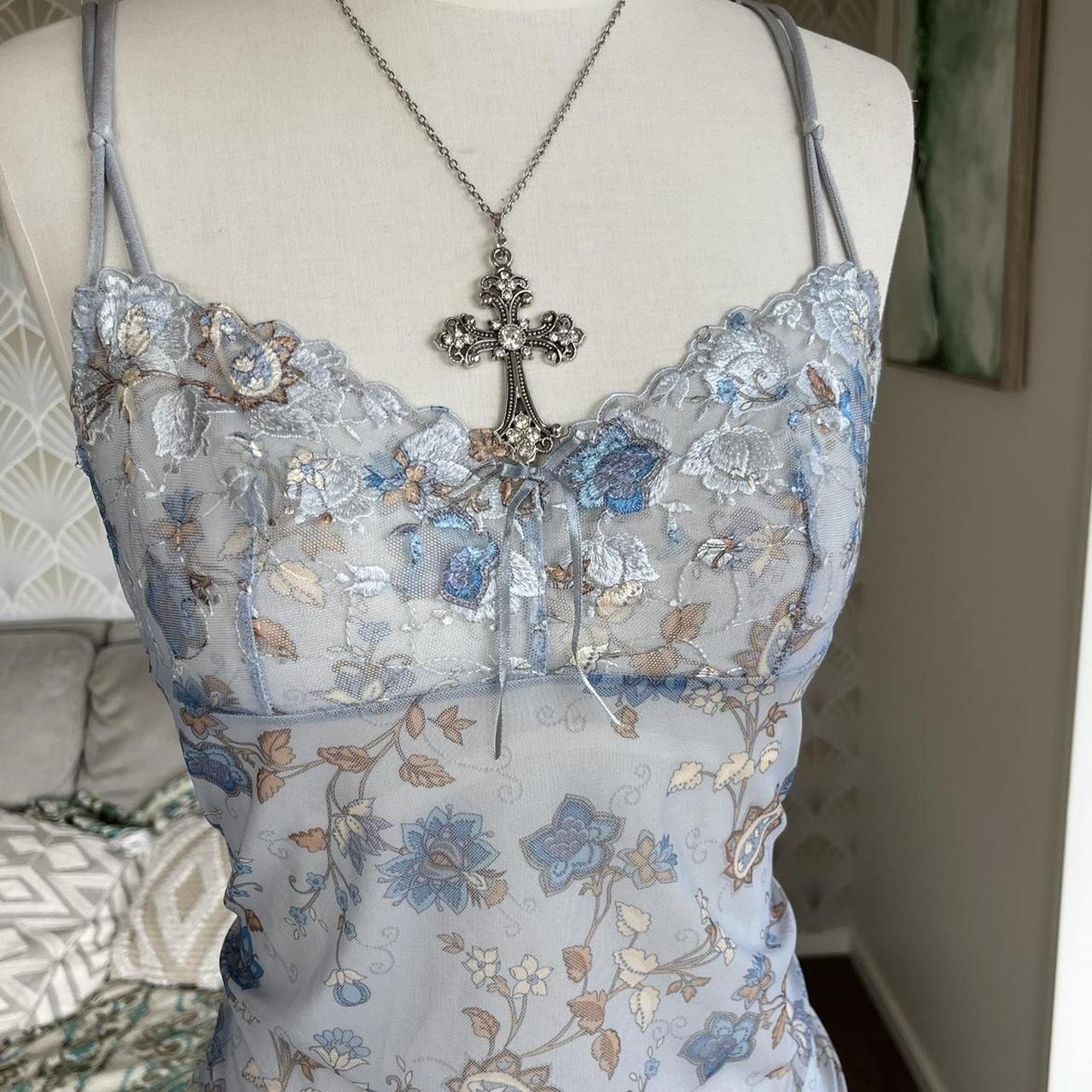 gorgeous 2000s Bendon paisley sheer mesh slip with... - Depop