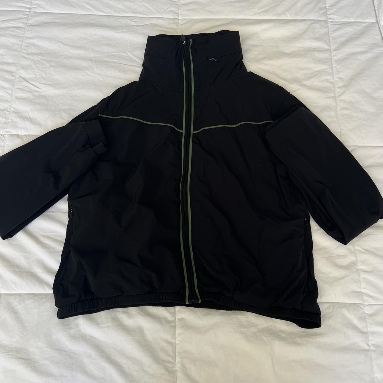 Jacket windbreaker retail $225 built in hoodie - Depop