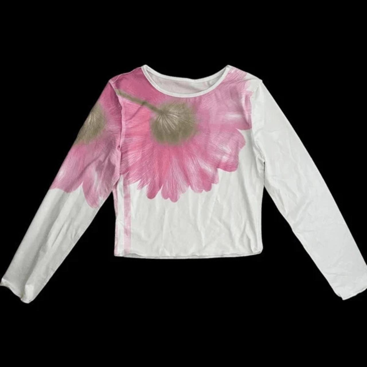 super cute, barely worn flower print long... | Depop