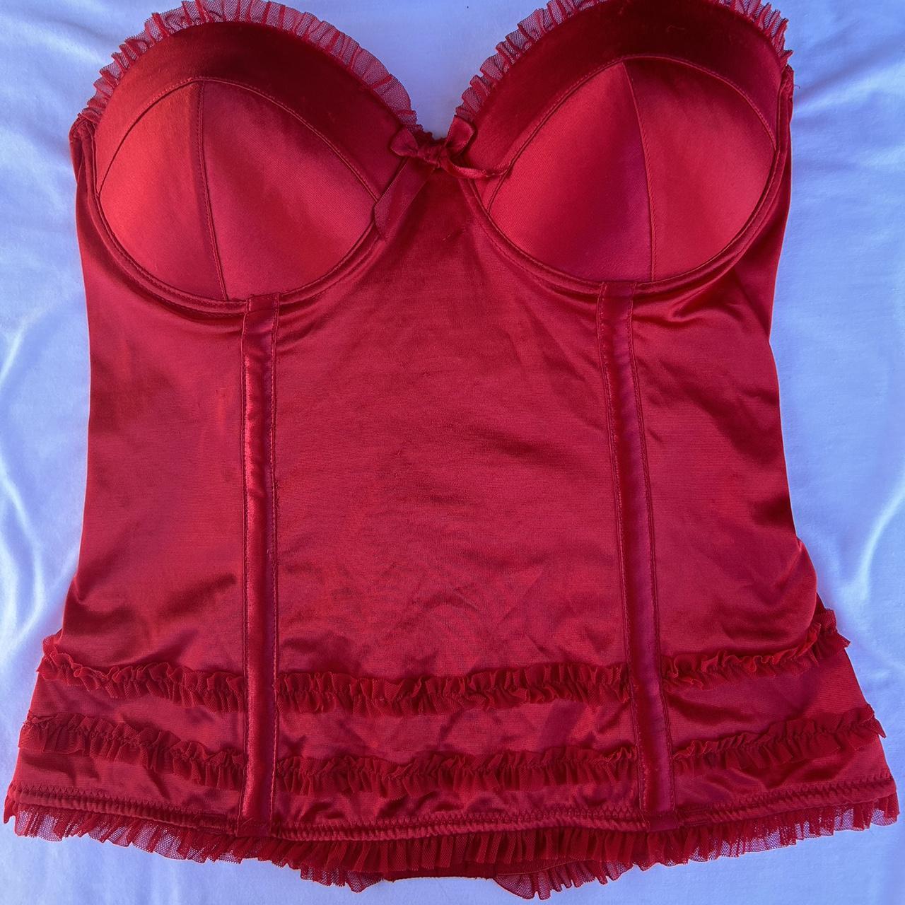 Red corset top 34C - Depop