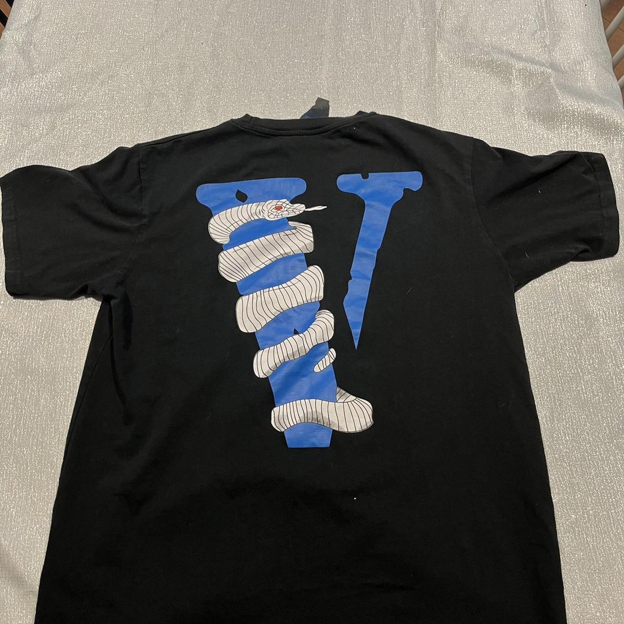 Vlone Men's Black and Blue T-shirt | Depop