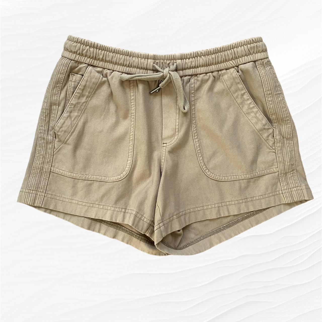 Athleta Women's Tan Shorts | Depop