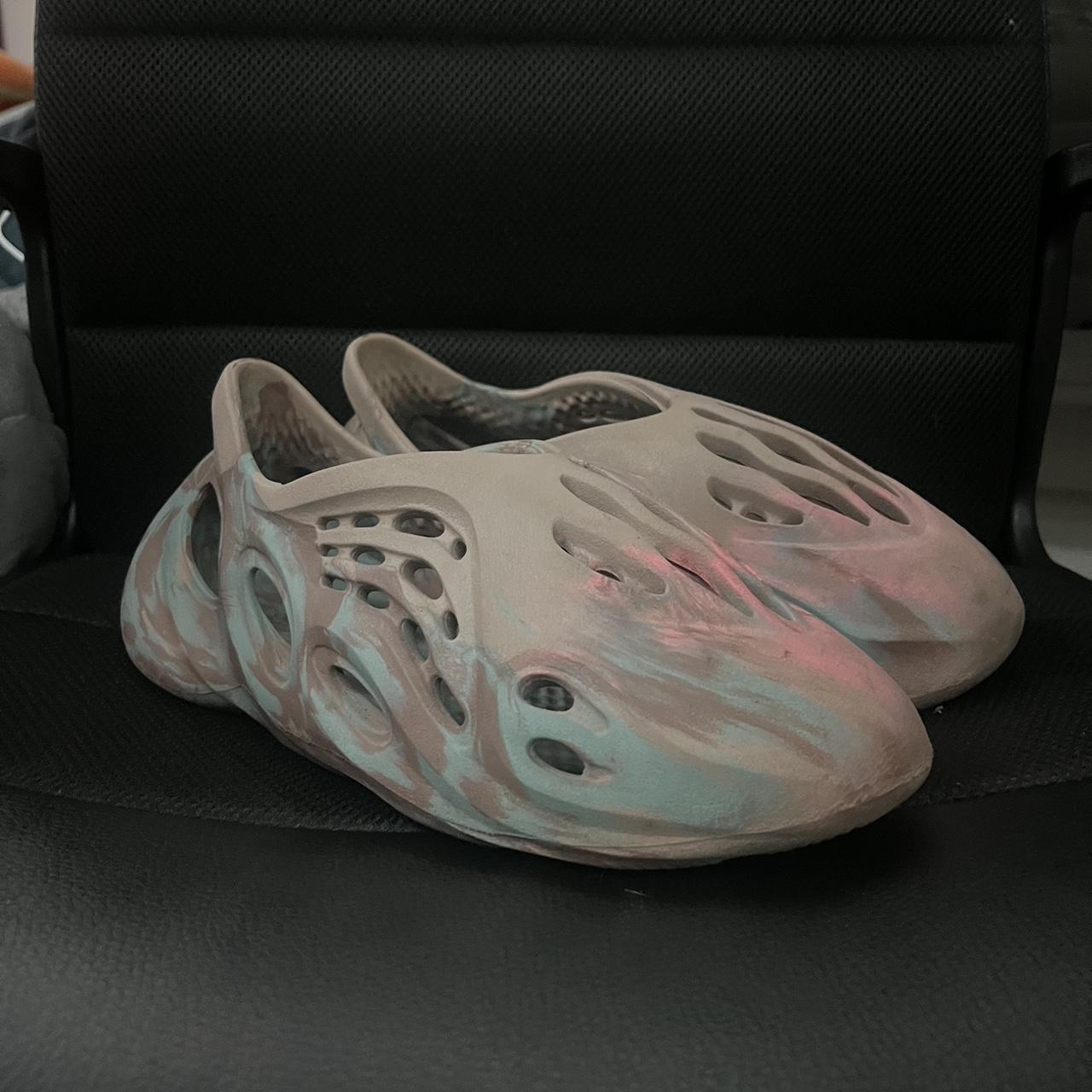 YZY foam rnnr size 10 used - Depop