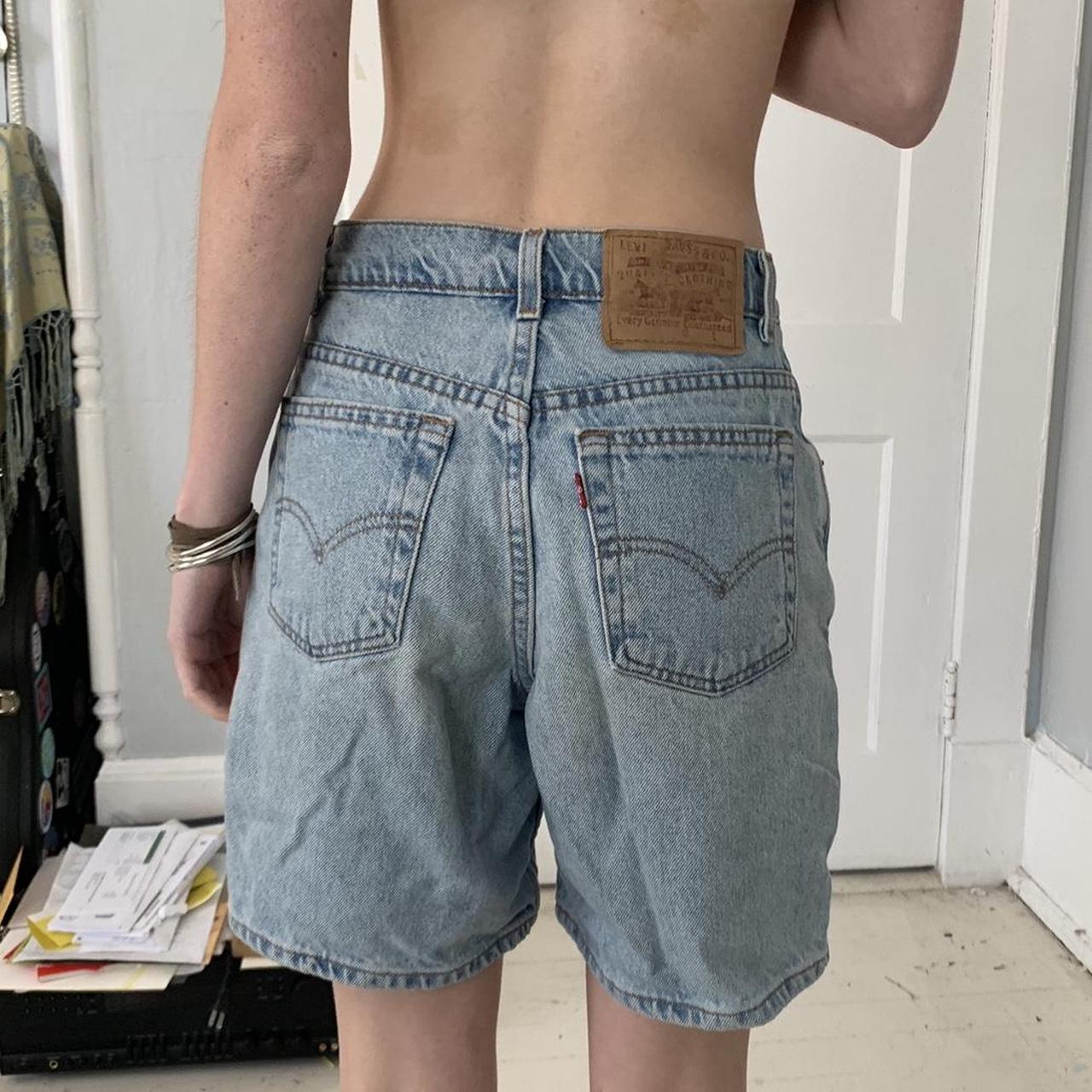 Vintage Levi’s mom shorts. Labeled youth large but... - Depop