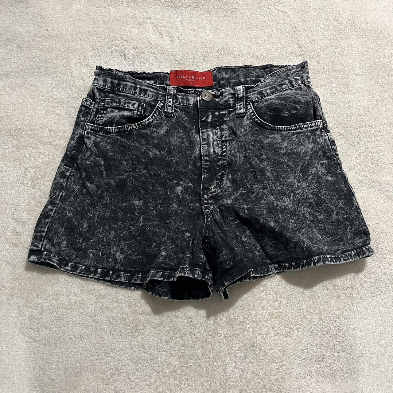 Akira high rise shorts Size medium. No noticeable... - Depop