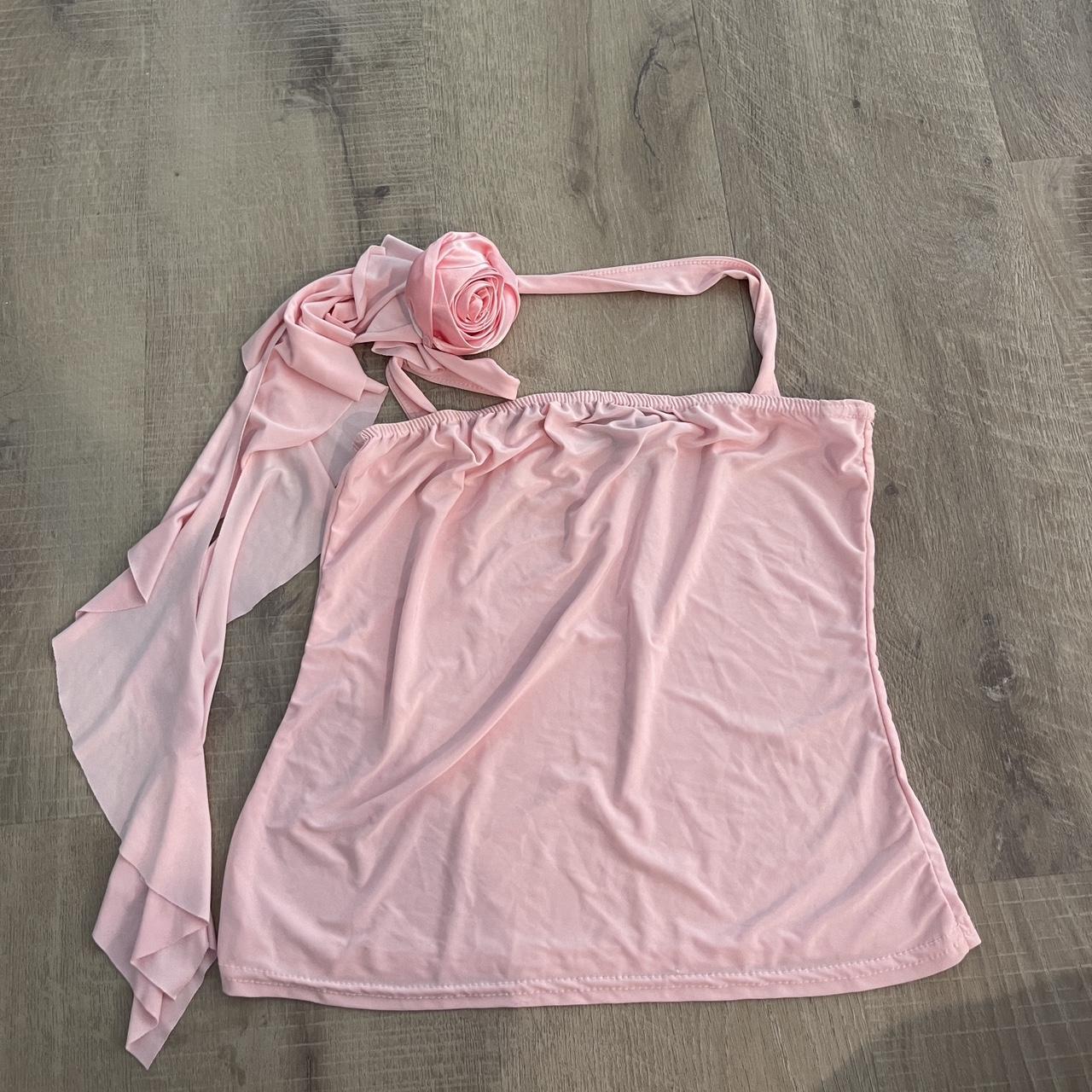 PLT pink top with flower #plt #pink - Depop