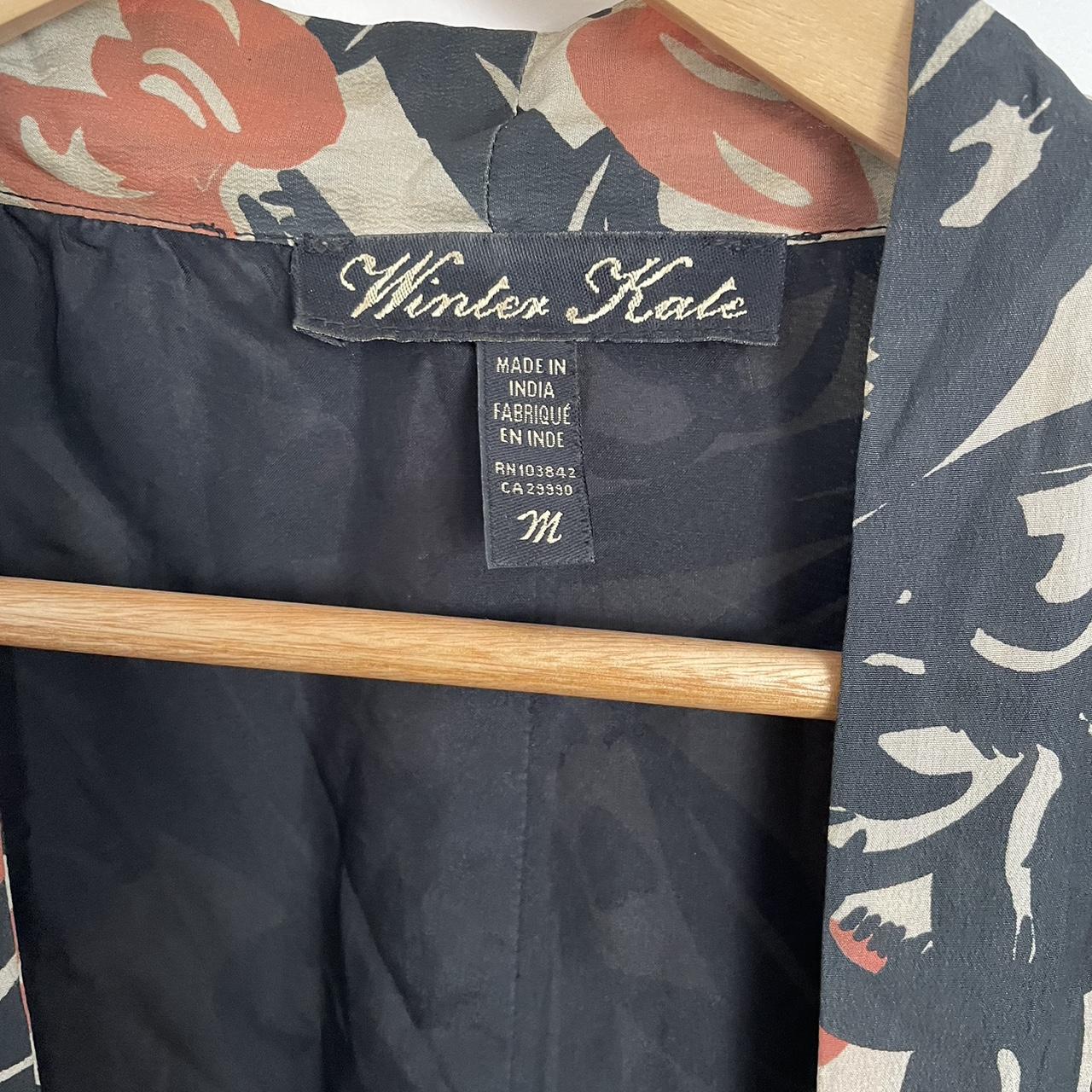 Elegant kimono by Winter Kate (Nicole Ritchie) Size M - Depop