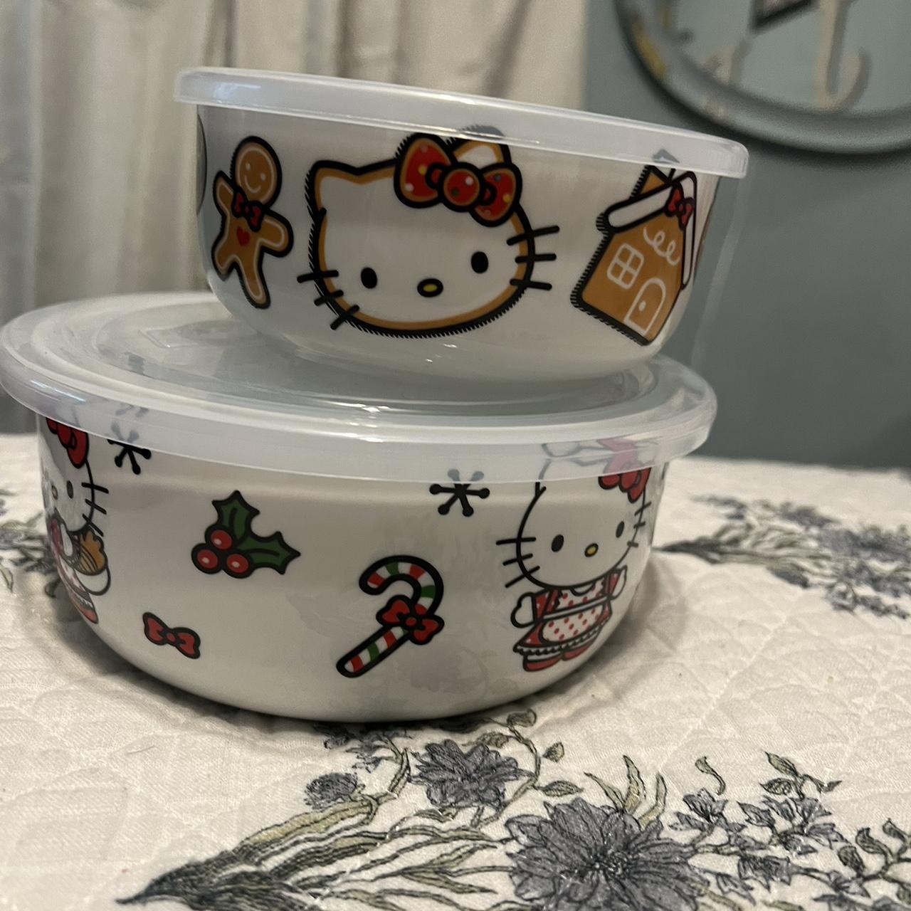 Tupperware bundle hello kitty - Depop