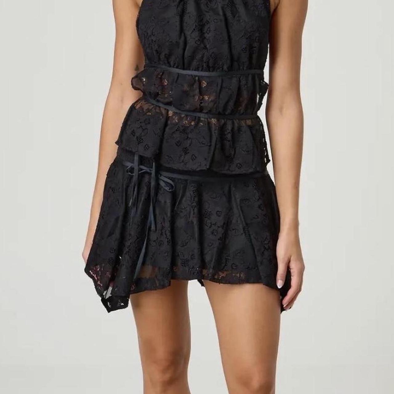 Glassons set - halter top and skirt Worn one Size... | Depop