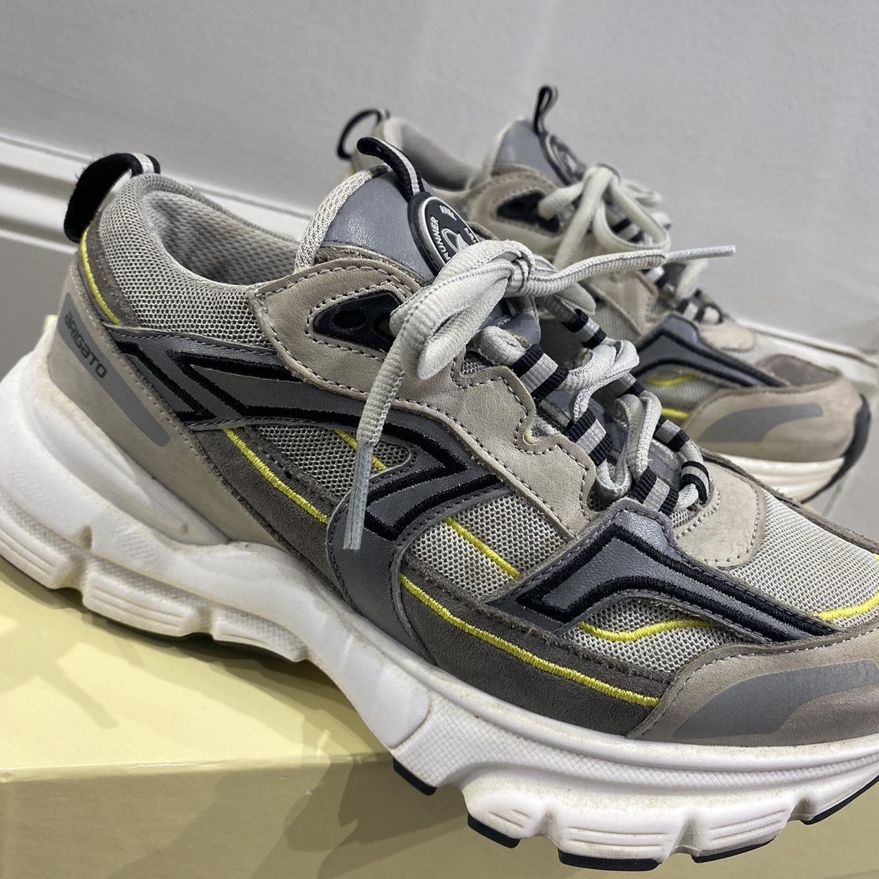 Axel trainers perfect condition. - Depop