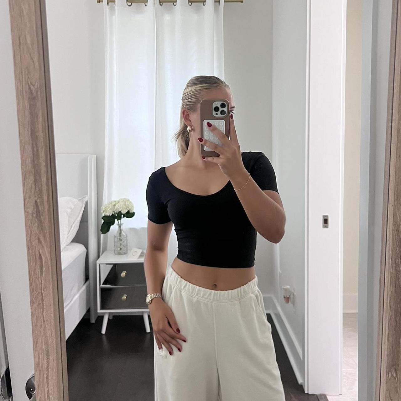 black lulu lemon ballerina top. size 4. worn once! - Depop