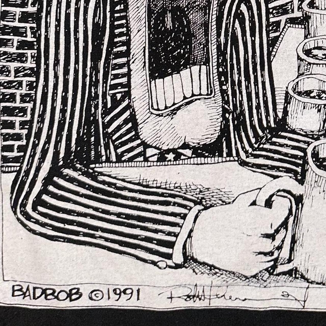 Men's Black and White T-shirt | Depop