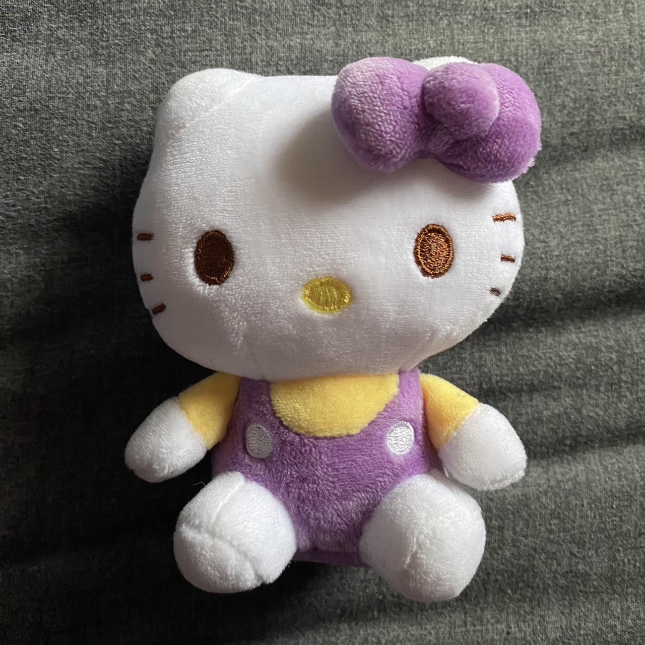 10cm hello kitty plush great condition #sanrio... - Depop