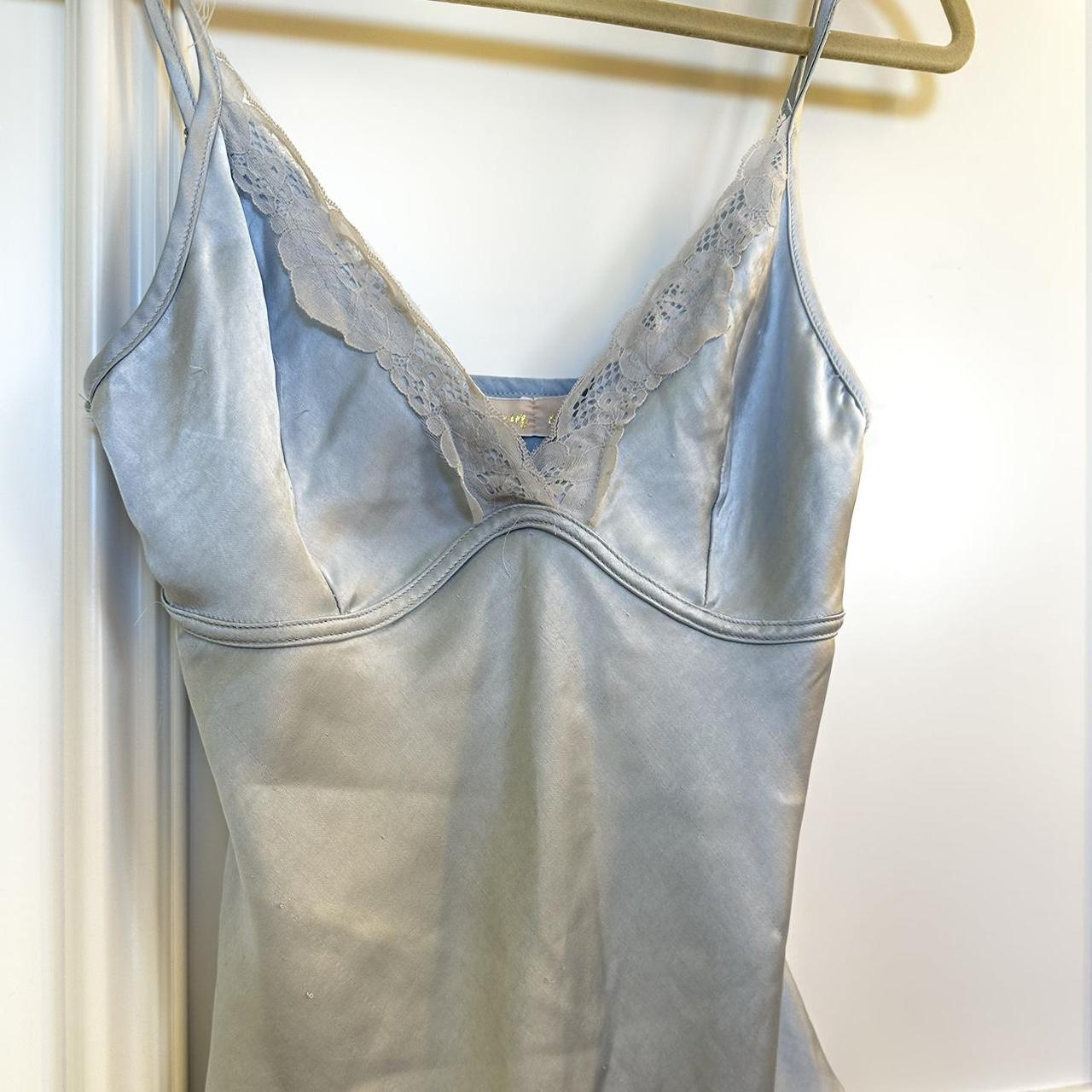 Lace detailed singlet silky top Super flattering... - Depop