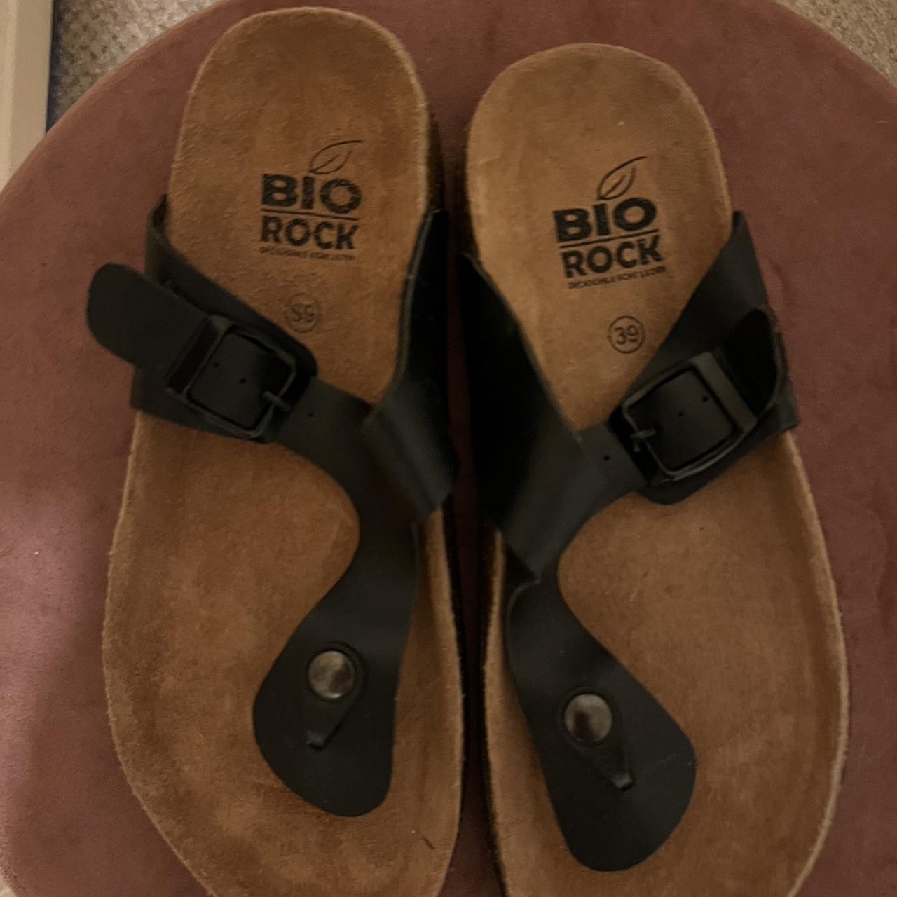 Women's Black and Brown Sandals | Depop