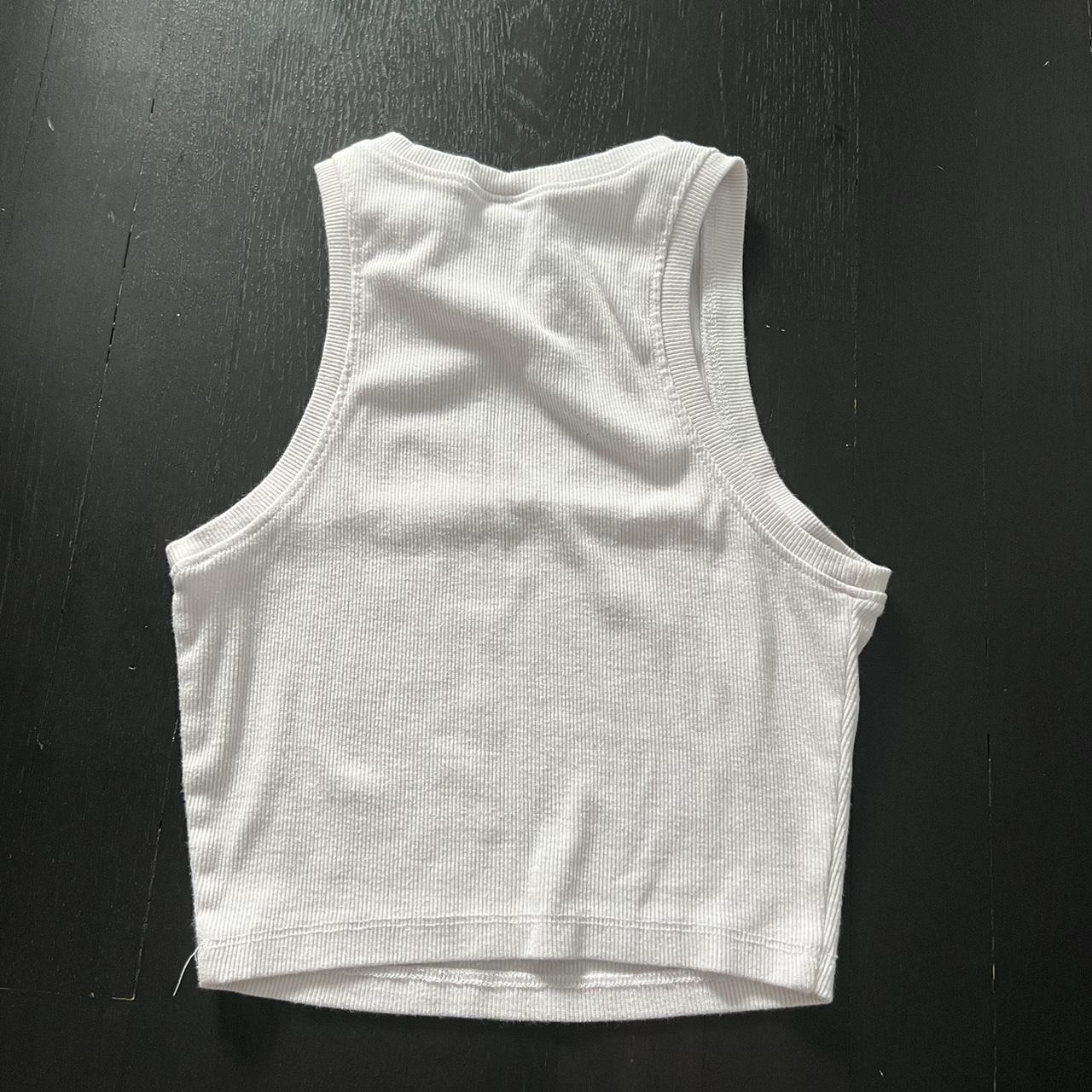 White cropped tank top In good condition, ribbed... - Depop