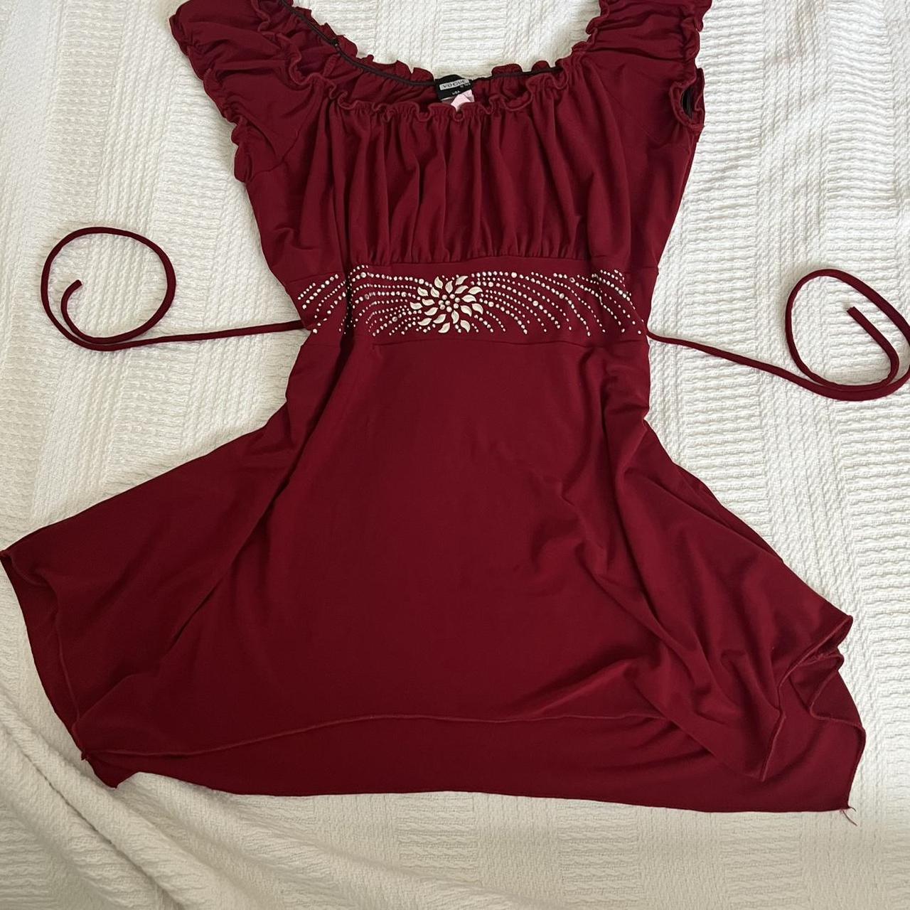 Deep red top with scrunched sleeves, no... | Depop