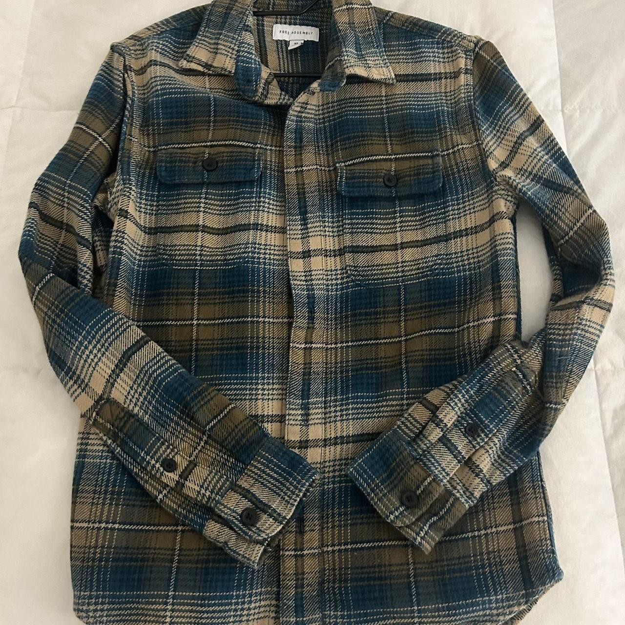 Free Assembly flannel button up shirt men’s XS, long... - Depop
