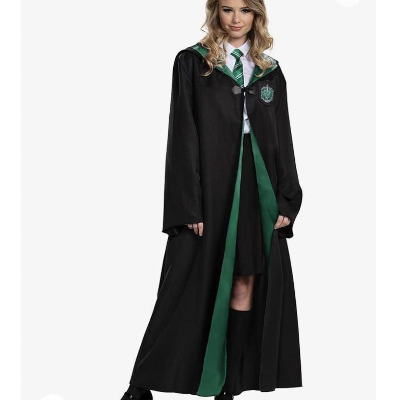 Harry Potter slytherin cape s/m size (one... | Depop