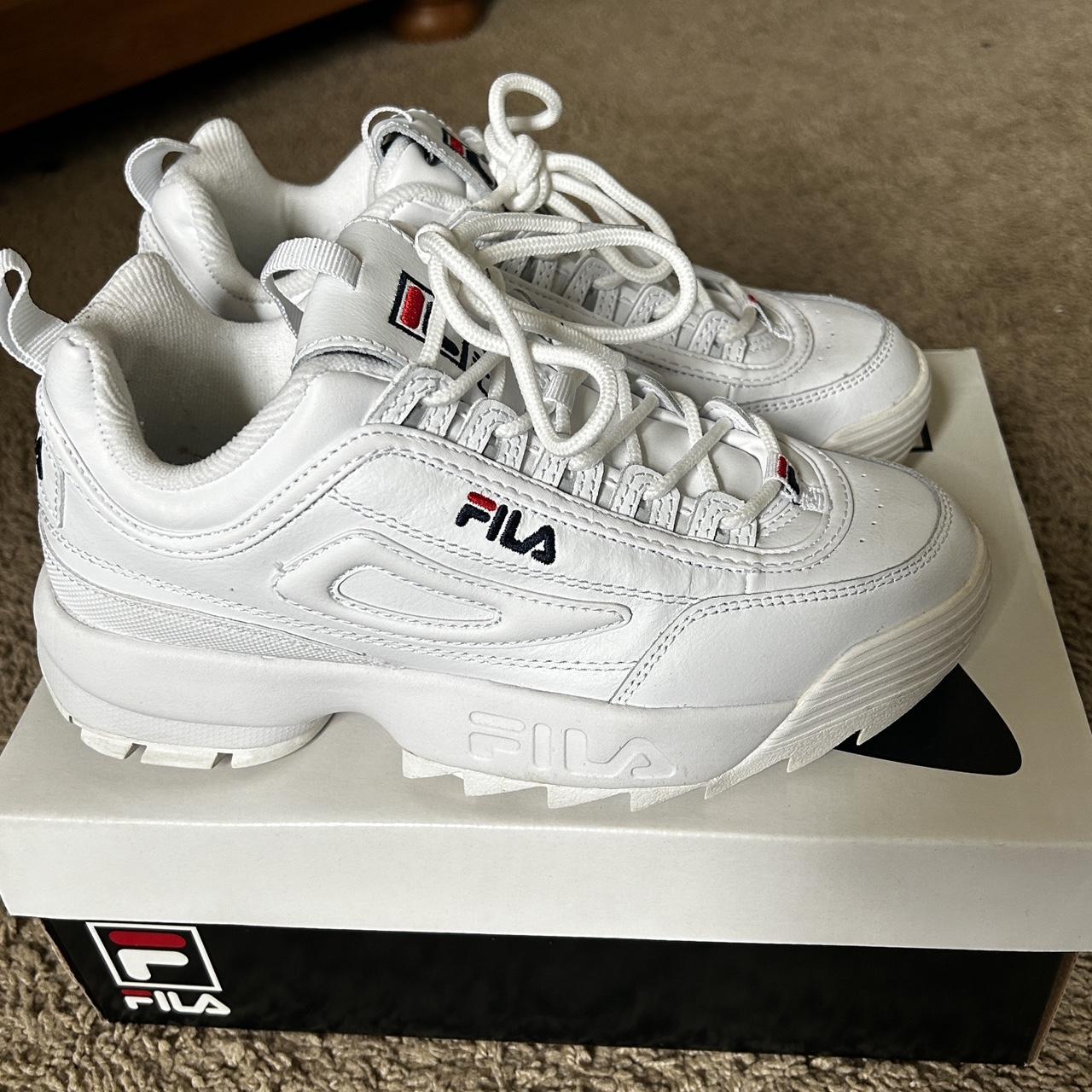 White Fila size: Women 7.5 Only worn very few times - Depop