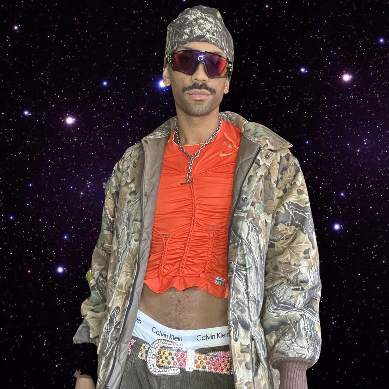 QUILTED REAL TREE JACKET 🔳 Mens XL (Model is... - Depop