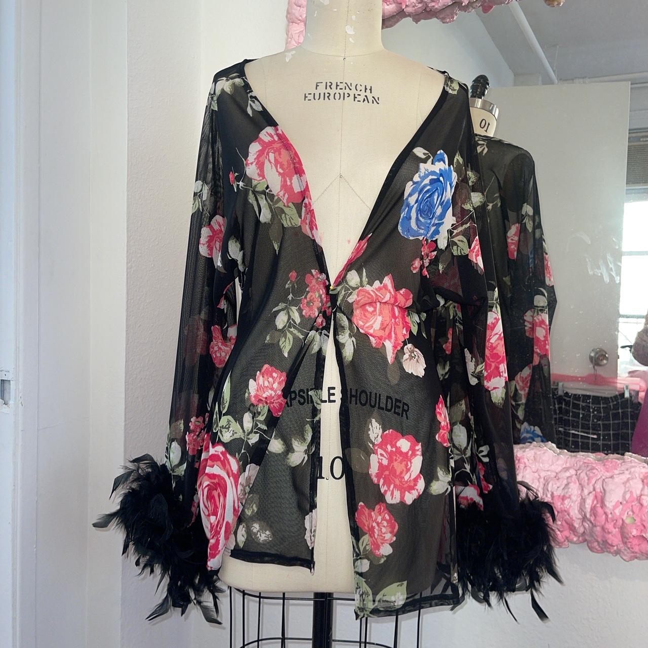 #AdrianaSahar custom robe with boa feathers One... - Depop