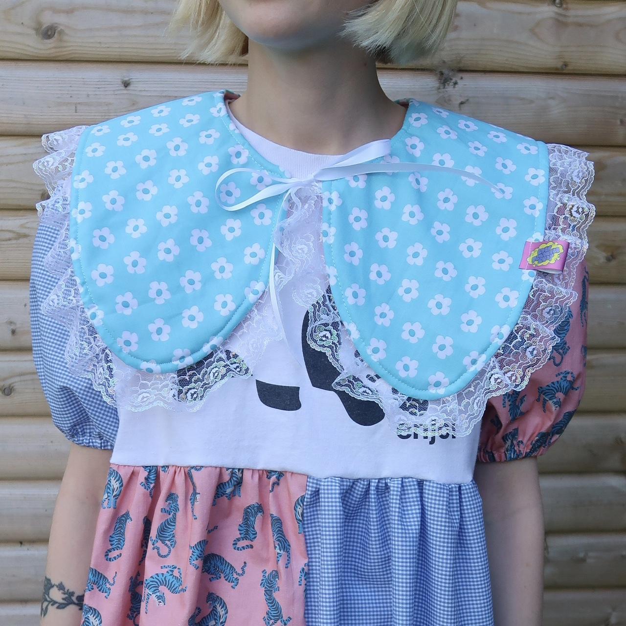 Rounded Peter Pan style collar piece 💗 Handmade by... - Depop