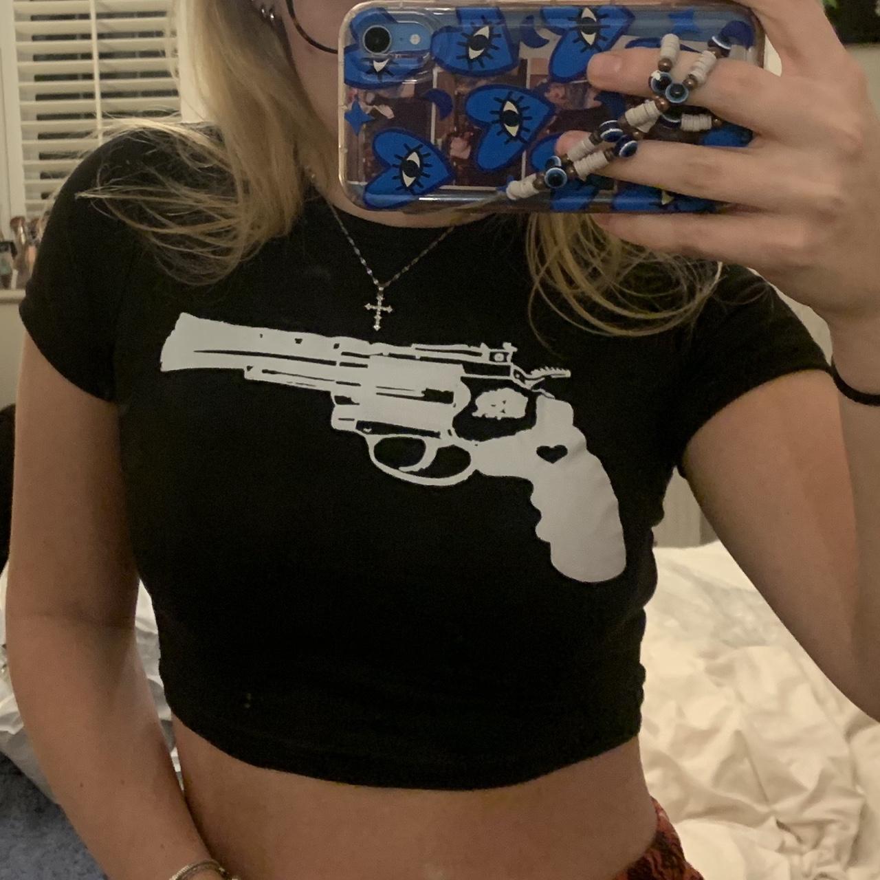 y2k fitted black and white gun baby tee #babytee... - Depop