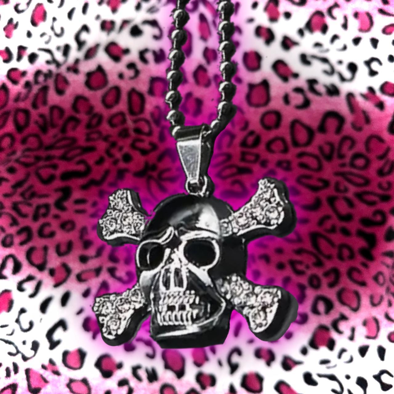 SHINY BLING Y2K EMO SCENE MCBLING 2000s 2010s SKULL... - Depop