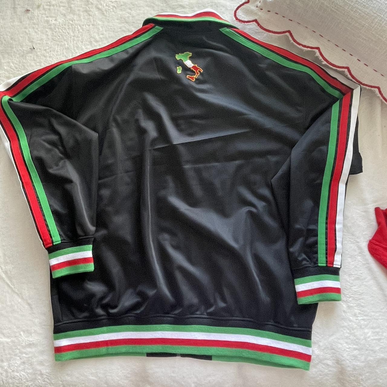 italia jacket oversized amazing condition and... - Depop