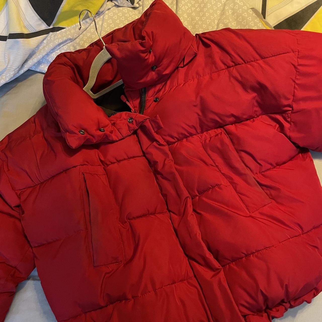 Red puffer jacket Oversized fit - Depop