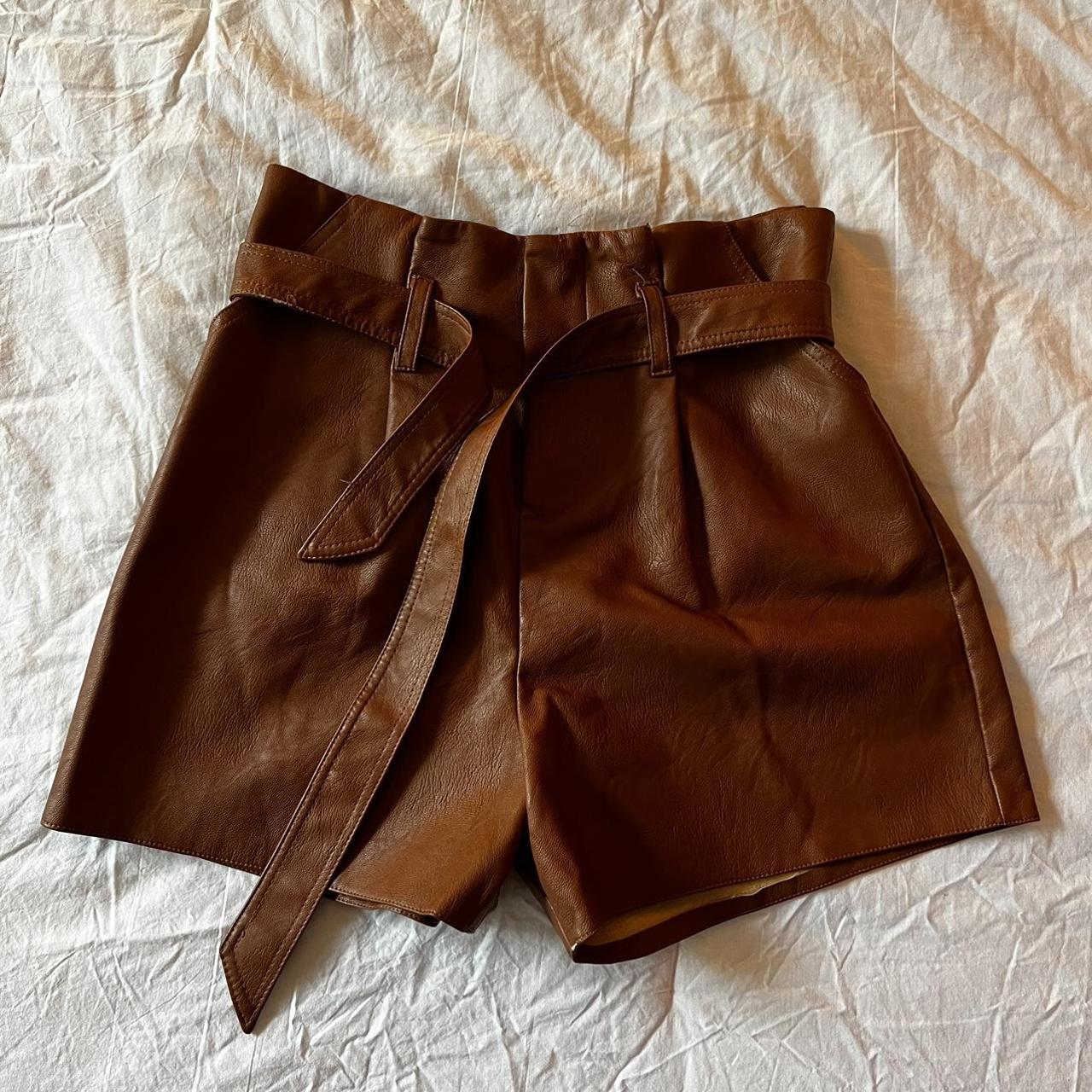 Gianni Bini (Girls) Bucket Shorts Size... - Depop