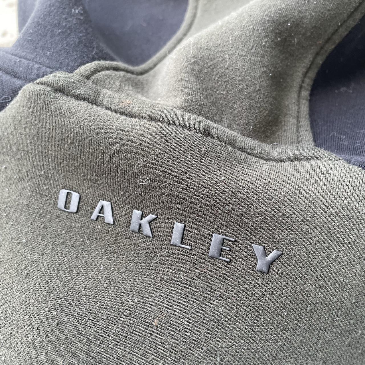Y2K Oakley Performance Fit Hoodie The color is... - Depop