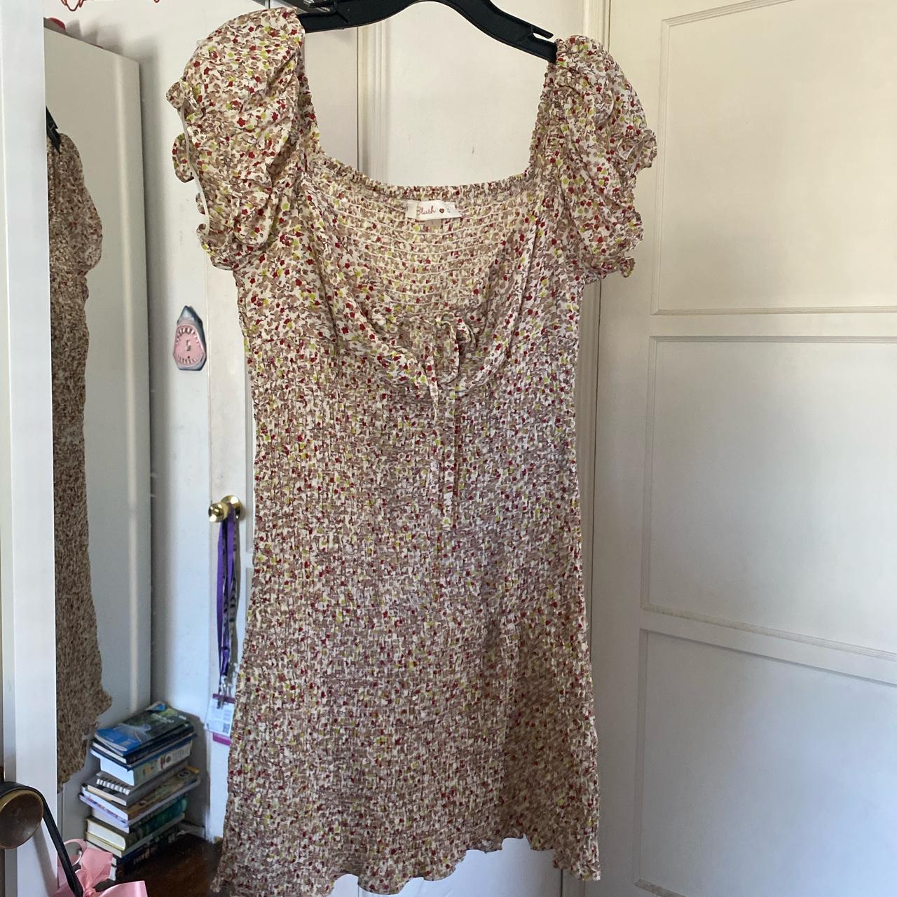 Floral Boutique Dress labeled size Large but fits... - Depop