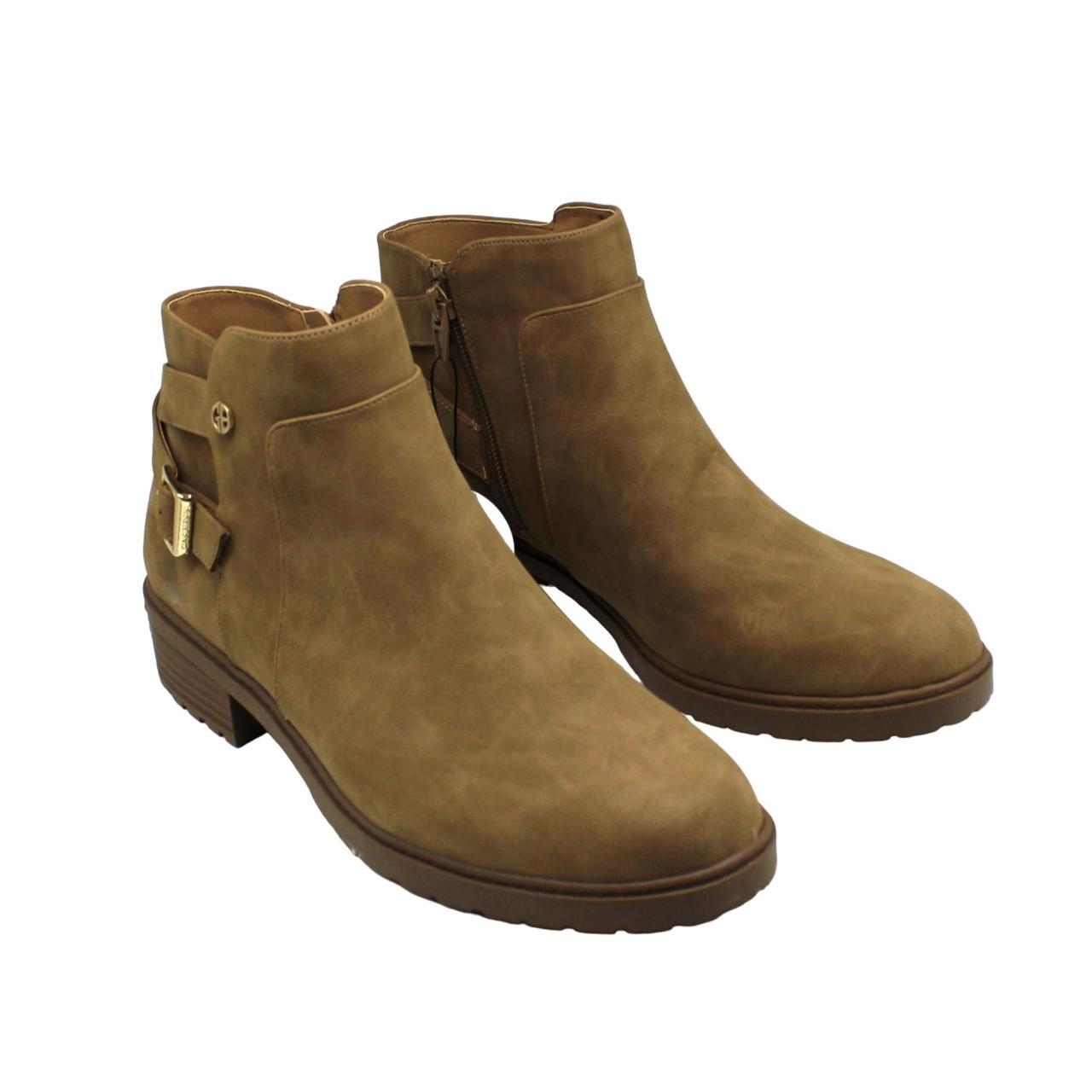 Giani Bernini Women's Tan Boots | Depop
