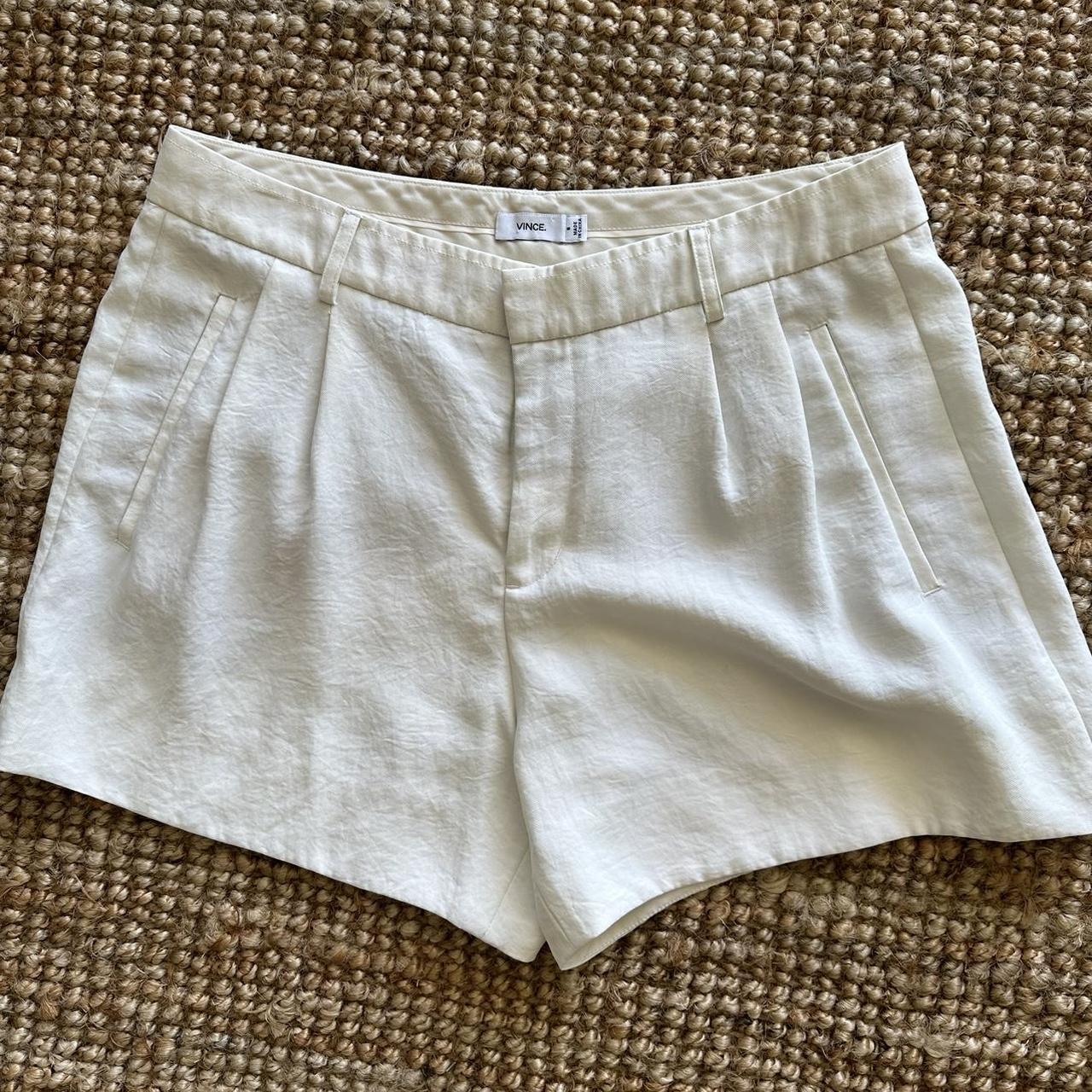 Vince Size 6 shorts High waisted Worn once Us 6 - Depop