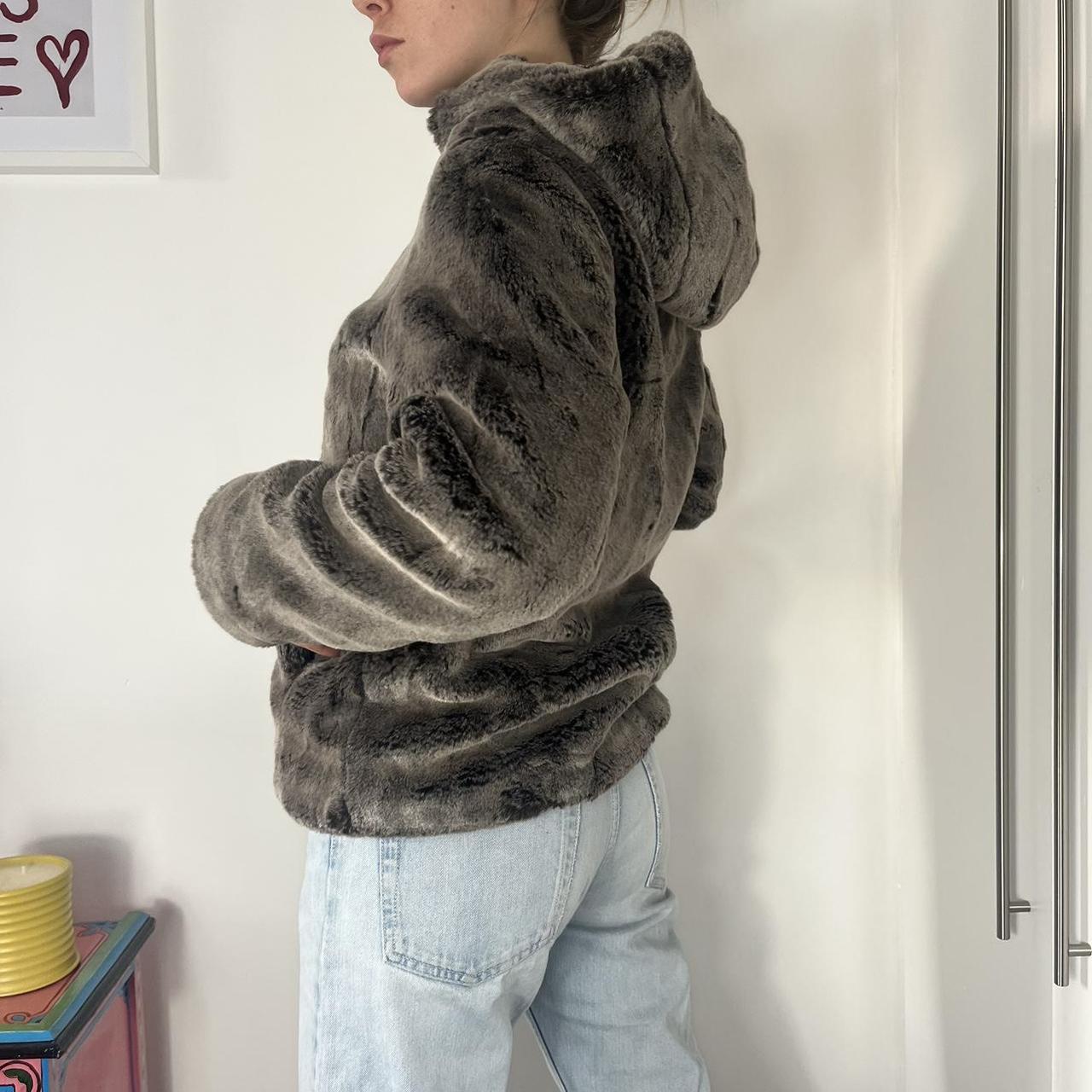 Faux fur zip jacket Very ruby Lyn Bella hadid Y2K... - Depop