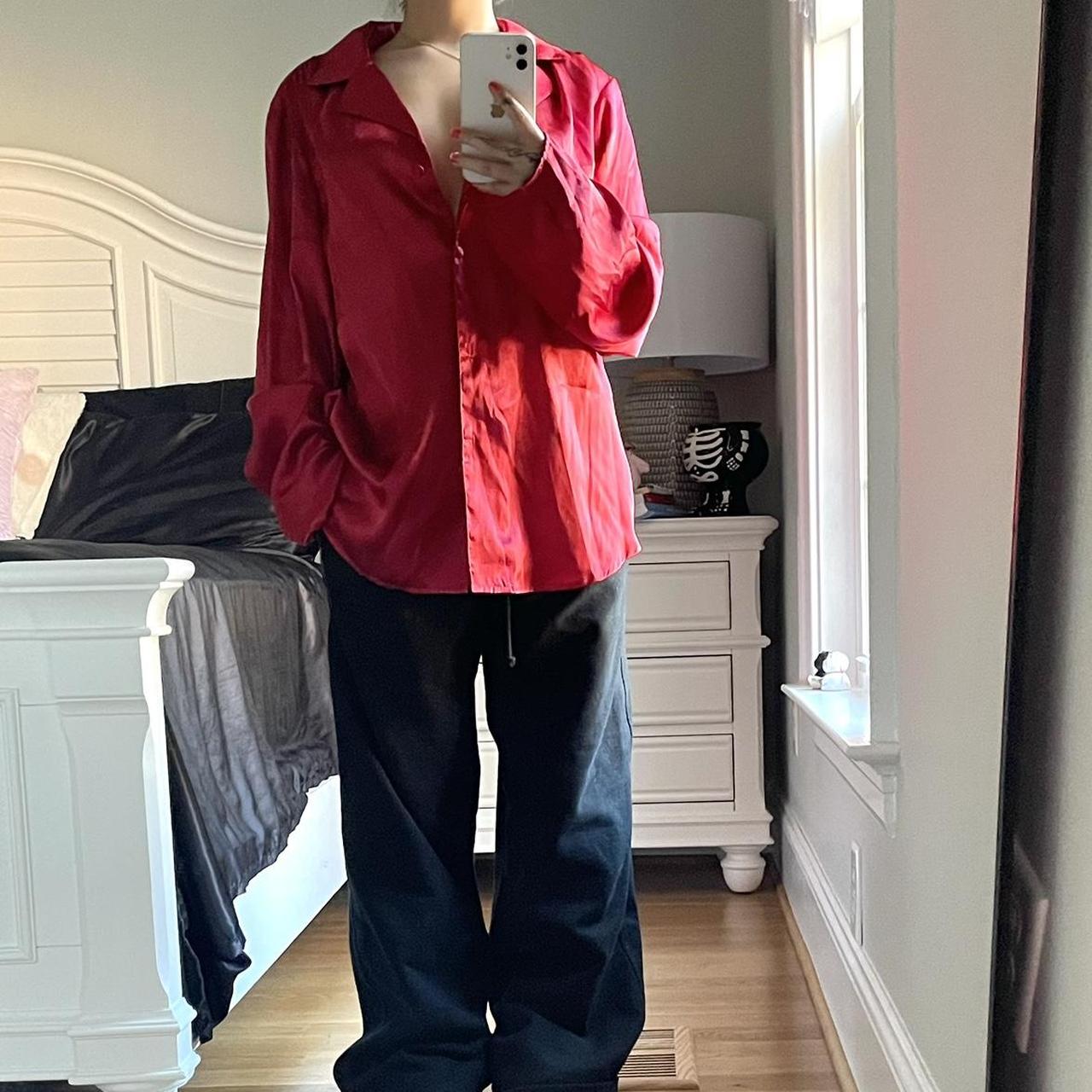 Kim Rogers red silk button up collared top -in great... - Depop