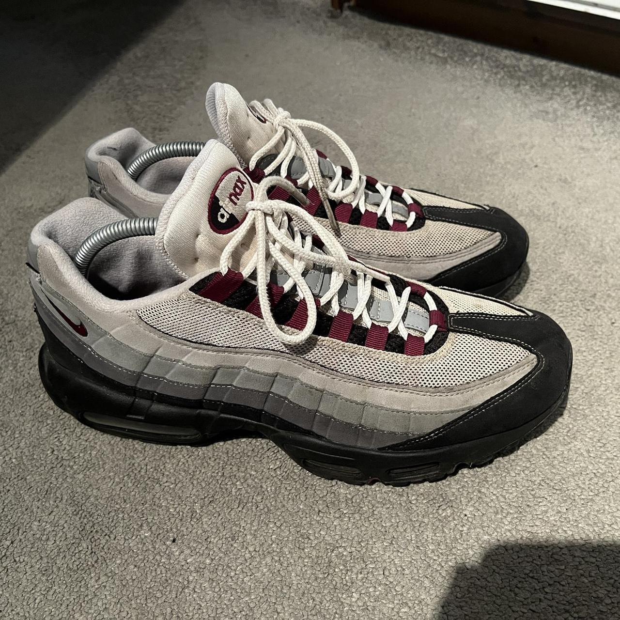 Airmax 95 beetroot size 10.5UK Fairly worn but will... - Depop