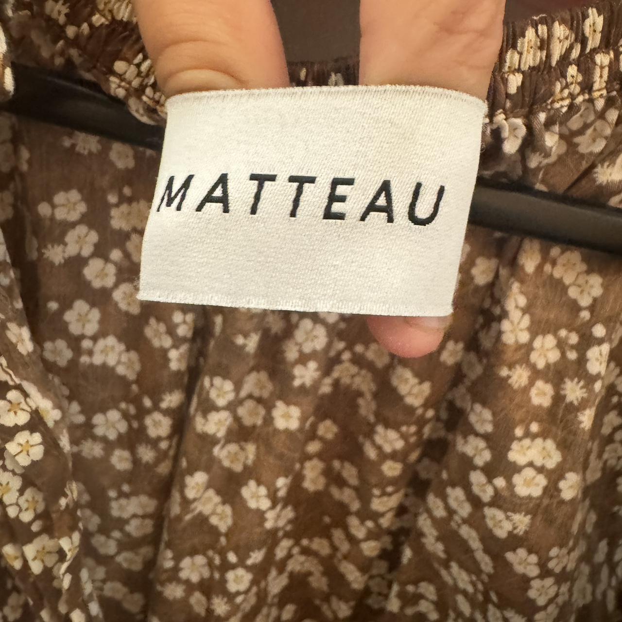 Matteau short sleeve dress sz - 1 - Depop