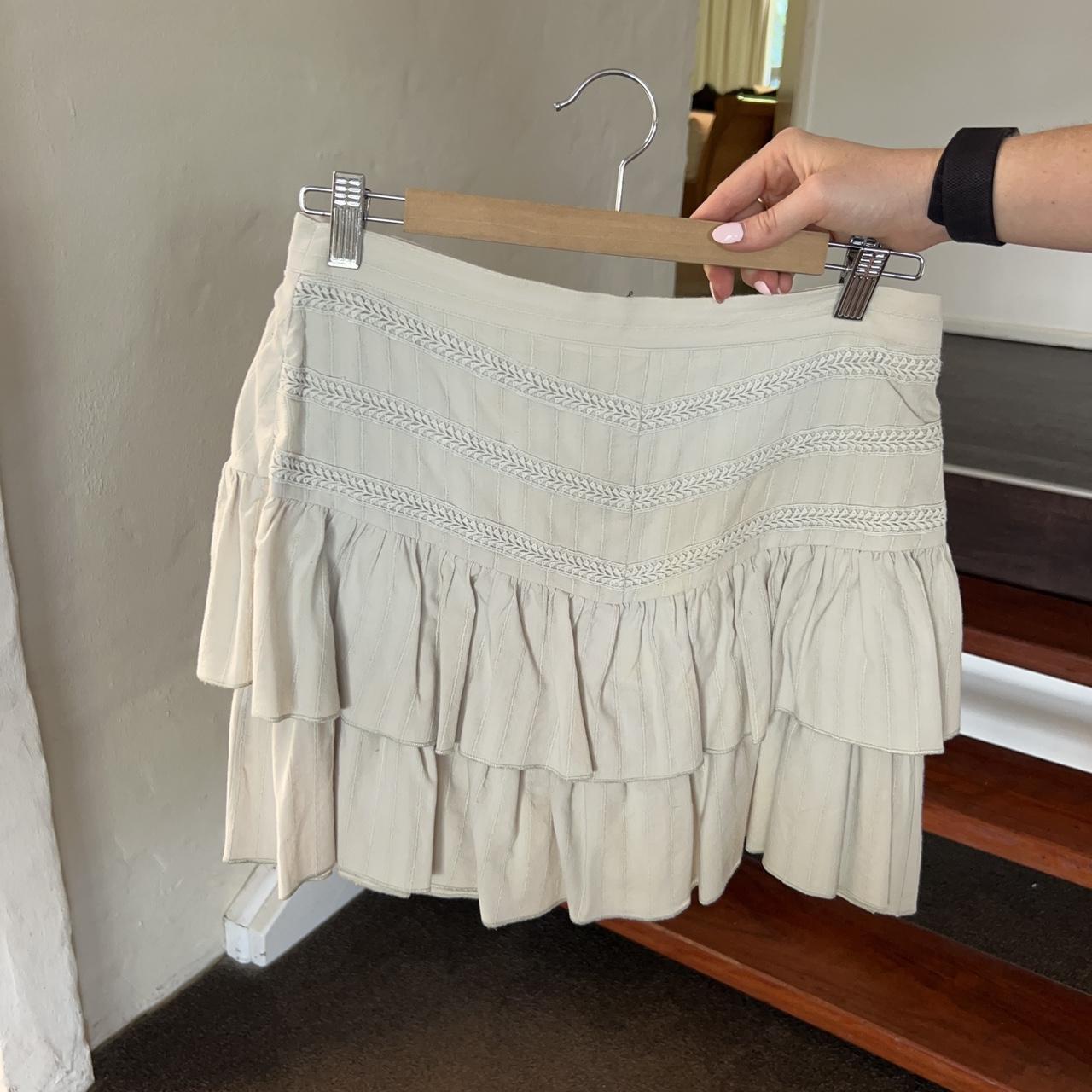 Light green mini skirt. Brand: Mink Pink Size: M - Depop