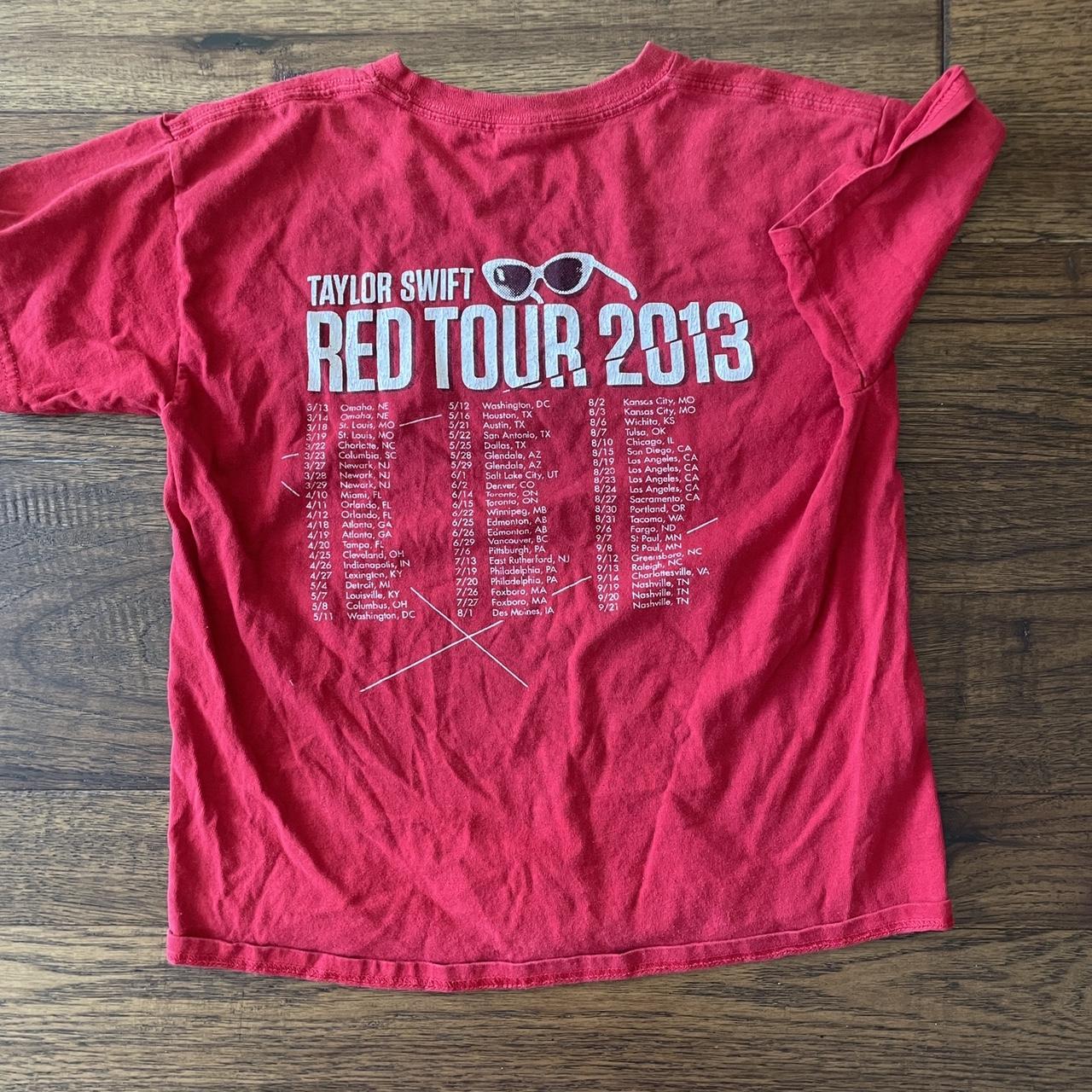 taylor swift red tour shirt!! from 2013 tour. fits... - Depop